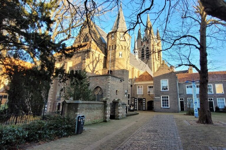 Discovering Holland: Delft’s Hidden Courtyards, Backstreet Cafés and ...